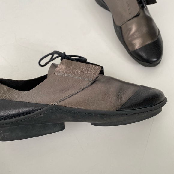 Trippen | Shoes | Trippen Tie Shoe Black And Metallic Shoe Womens Size ...